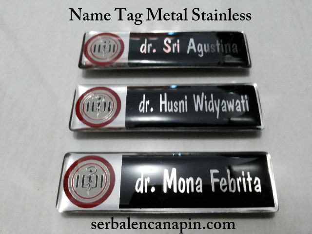 Cara Pesan Name Tag Online 0812-3831-7368 - SerbaLencanaPin.com Pembuat ...